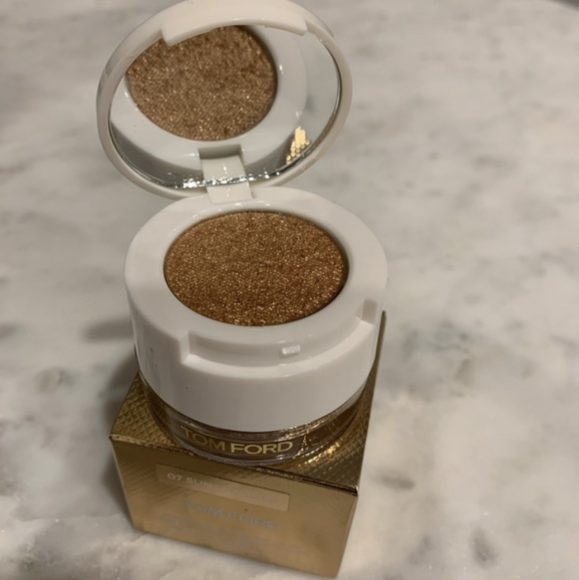 Best in Makeup Posh Party on Poshmark